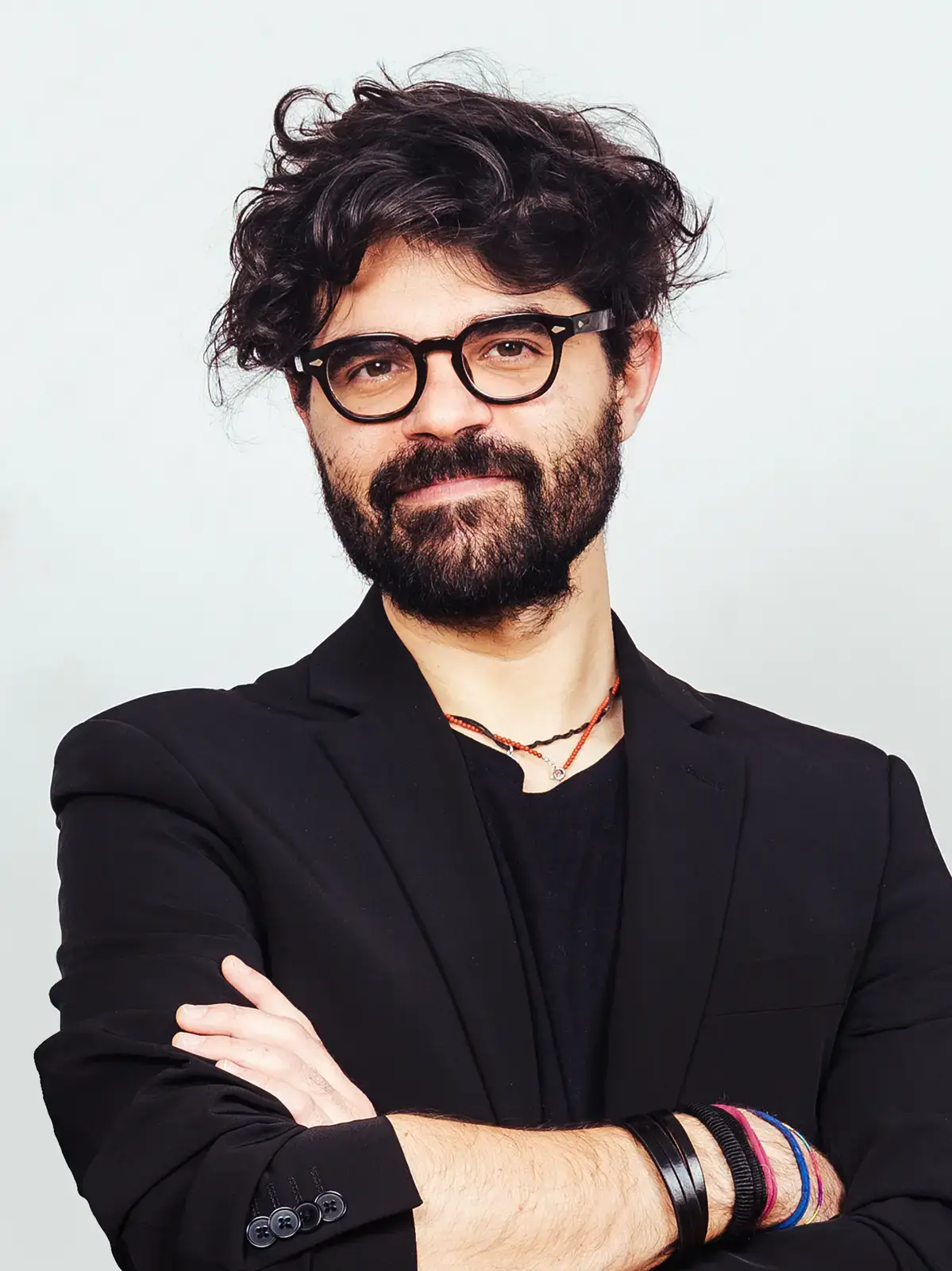 Emanuele Sinisi: The Primordial and the Elusive